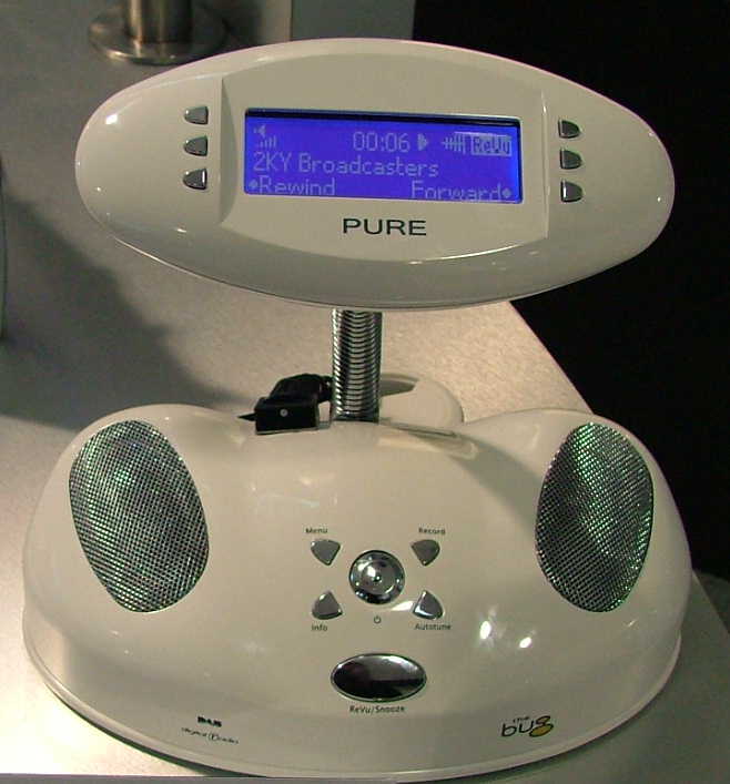 Laws catches rewind radio Bug at Alexandria - RadioInfo Australia