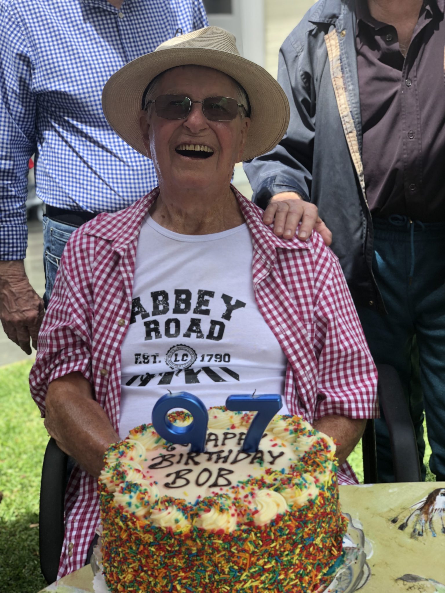 Bob Rogers celebrates his 97th birthday - RadioInfo Australia
