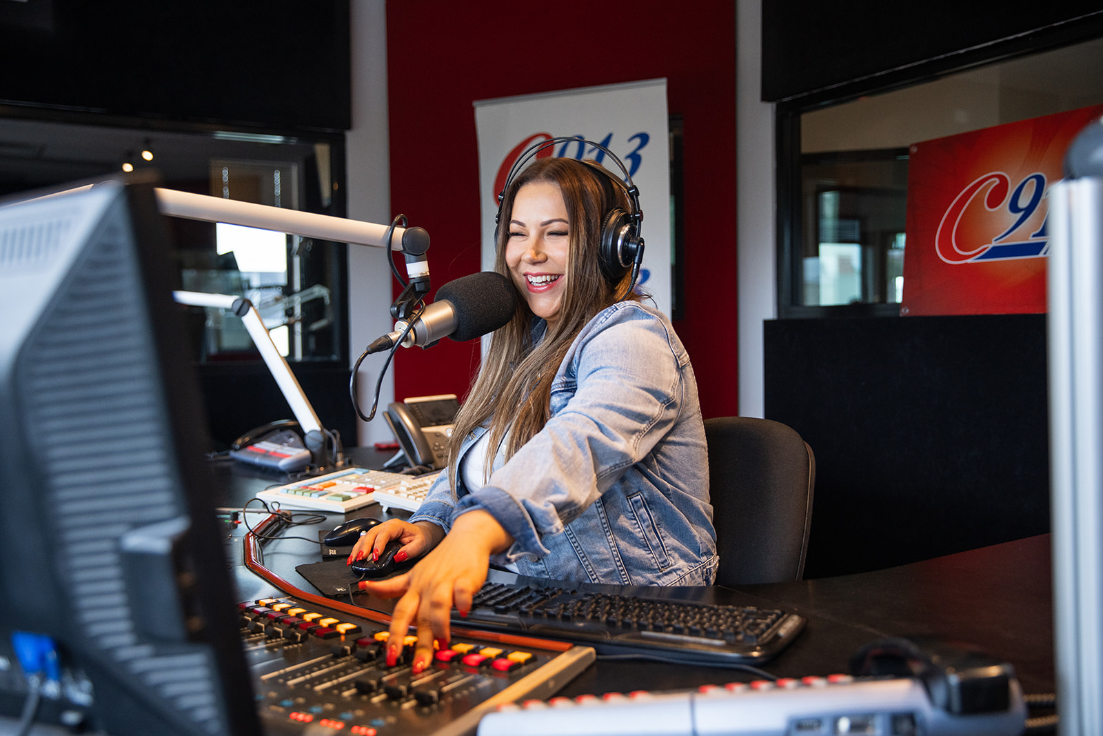 Listener pens a new anthem for C91.3's Ally Redondo - RadioInfo Australia